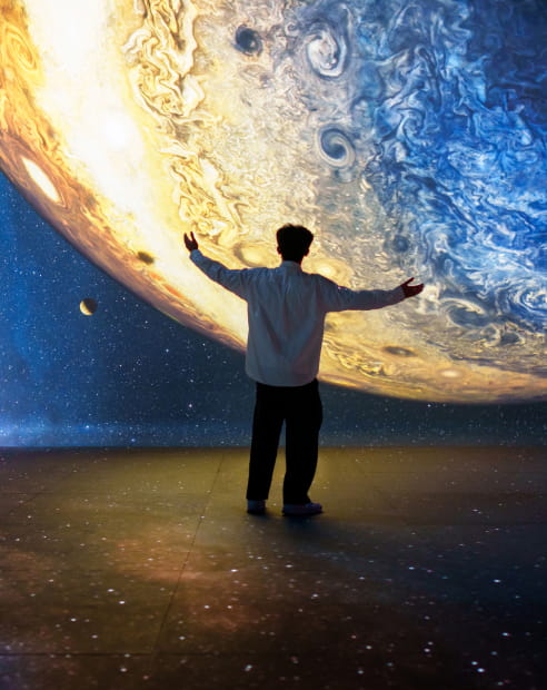 Space | Illuminarium at Wynn Palace | A Journey to the Moon & Beyond